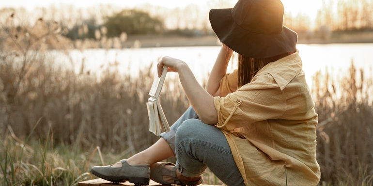Are you ready to reduce digital distractions? - Flagstone Are you ready to reduce digital distractions? - Flagstone